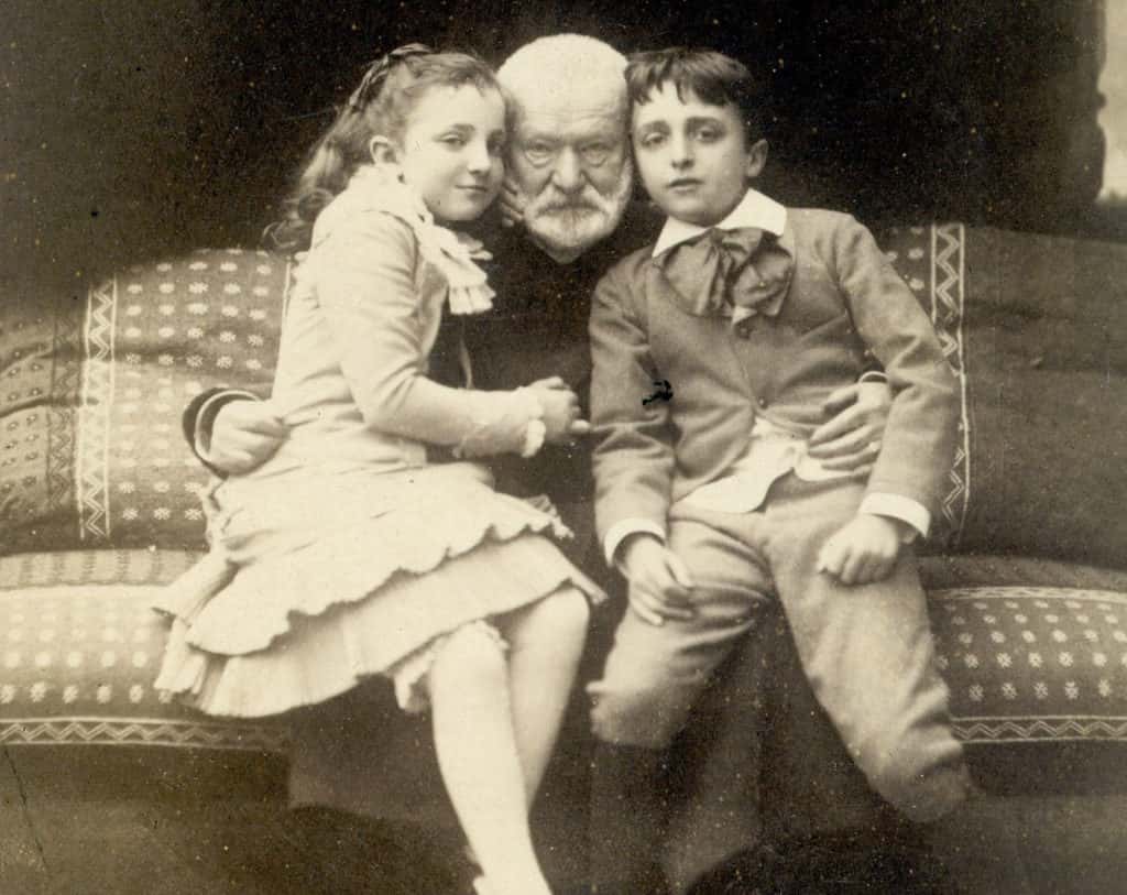 Famous People In Paris's Graveyards