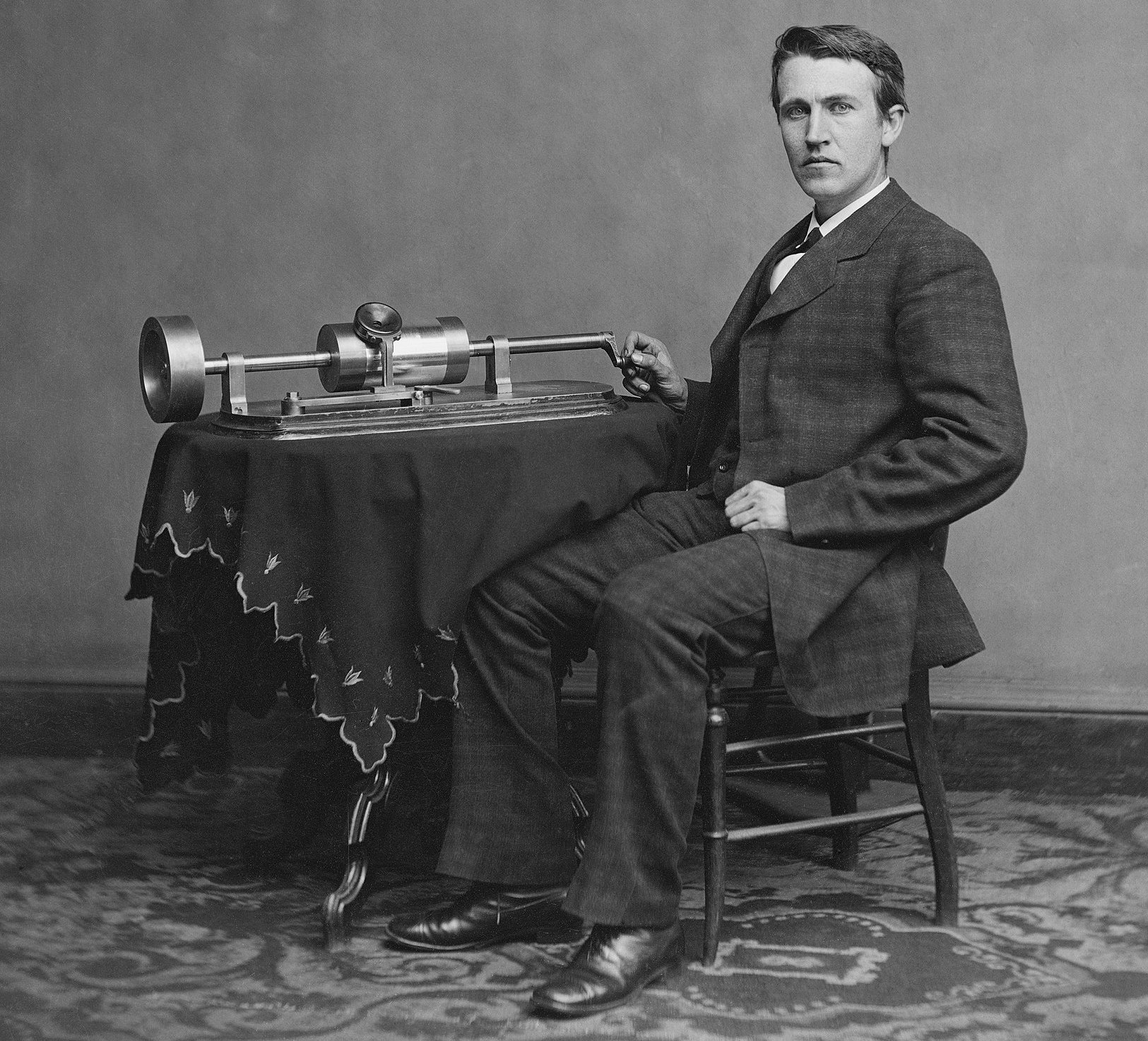 Photos Of Historical Figures Who Were Surprisingly Good-Looking