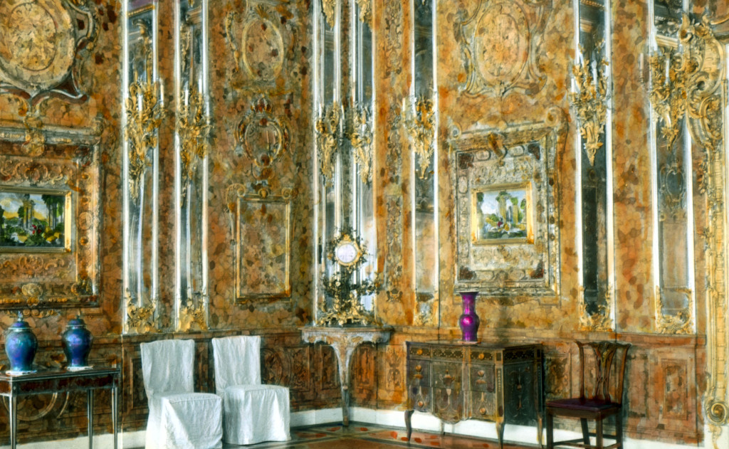 10 Lost Treasures That Are Still Missing Today