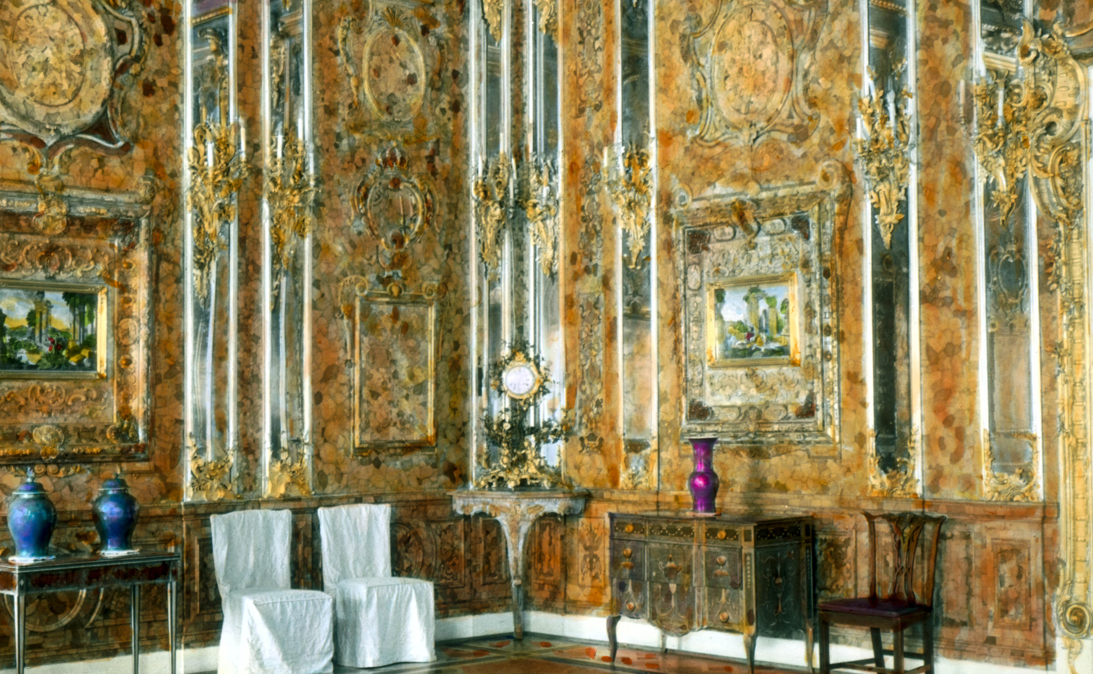 10 Lost Treasures That Are Still Missing Today